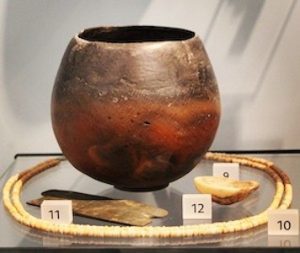 Prehistoric Burials in Ancient Egypt Paleolithic Burials | Ancient ...